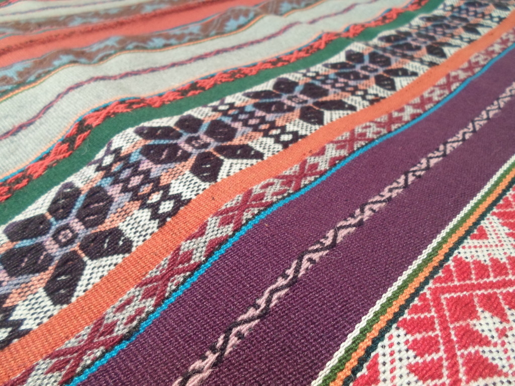 Alpaca table cloth | Inka Market